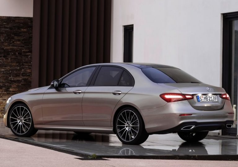 2021 MERCEDES-BENZ E-CLASS