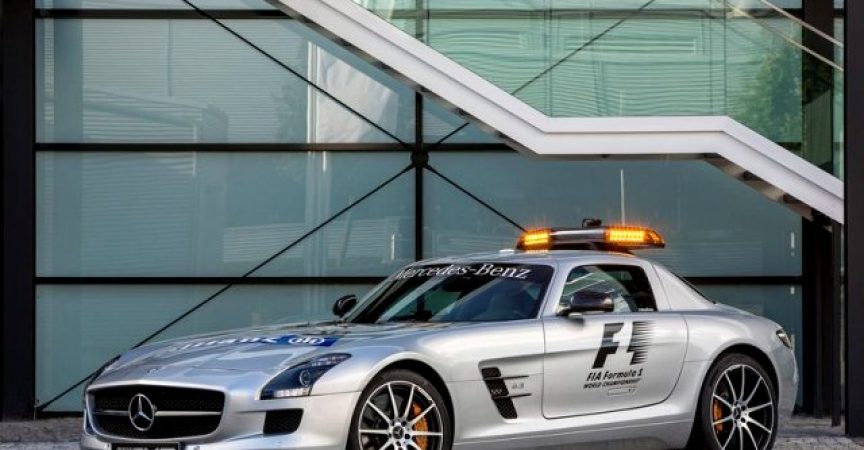 MERCEDES SAFETY CAR SLS AMG