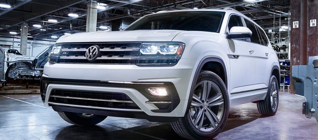 VW ATLAS R-LINE | OopsCars